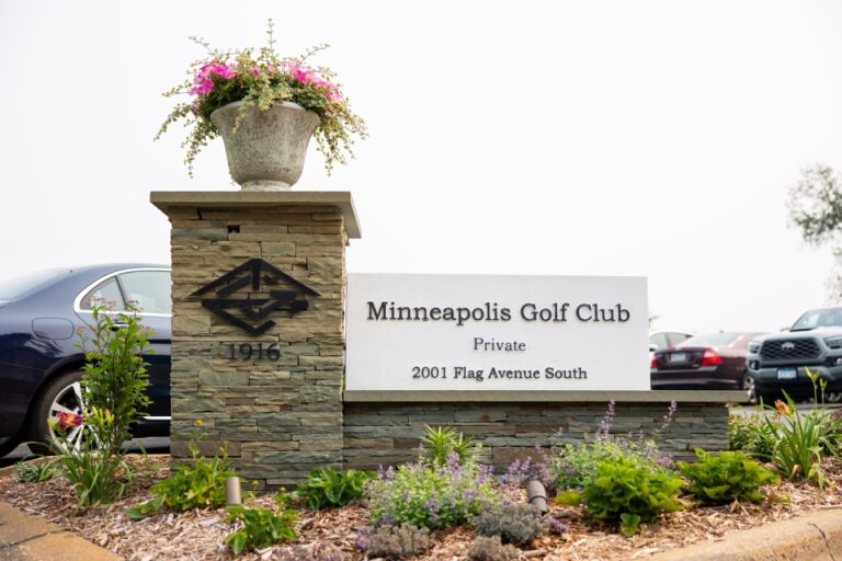 Minneapolis Golf Club Wedding | Natasha & Thomas | Eric Vest ...